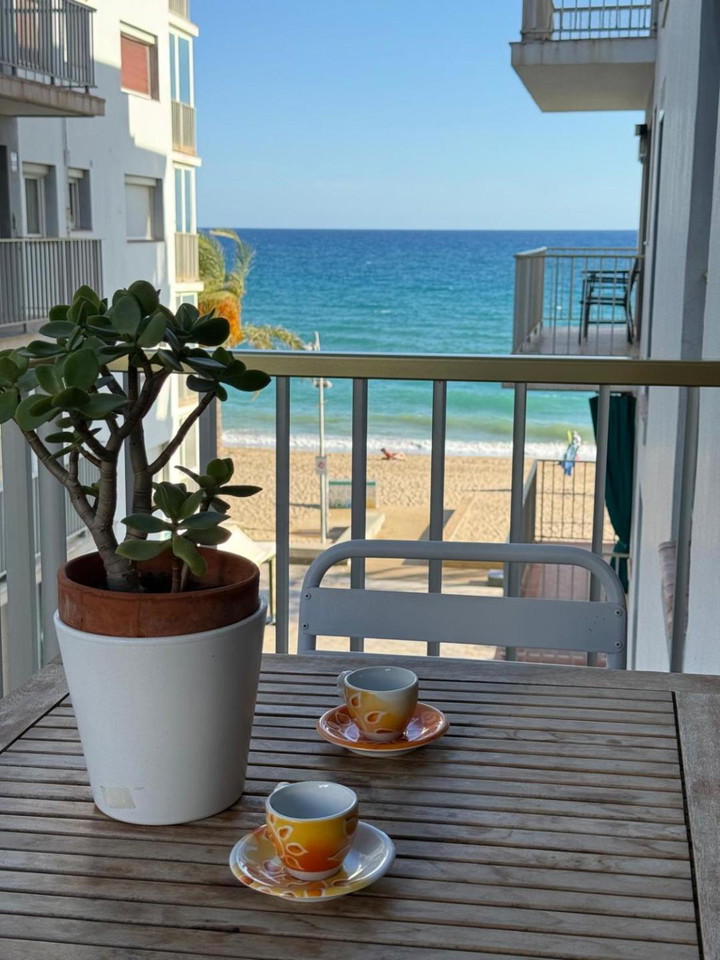 Calafell Beach.primera Línea.céntrico. - Calafell