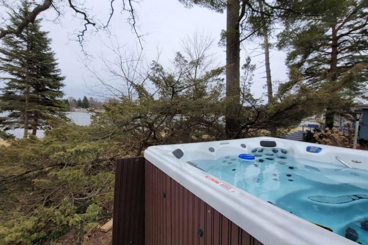 Campau Lakefront Dual Home 3br 2 Bath Spa, Kayaks - Michigan
