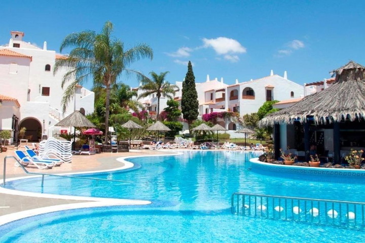 Beautiful 4 Bedroom House With Phenomenal Golf And Mountain Views - Tenerife