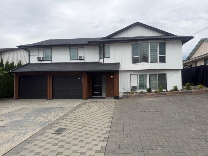 J & J Dream Villa Ltd - Abbotsford