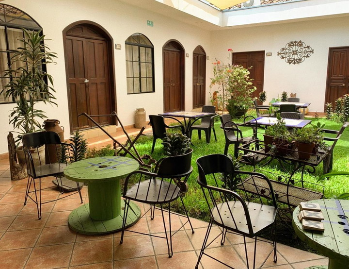 Hostal Las Puertas - El Salvador