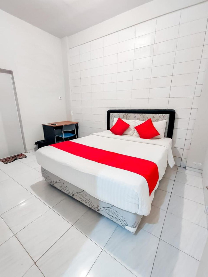 Kozy 15 Guesthouse - Surabaya