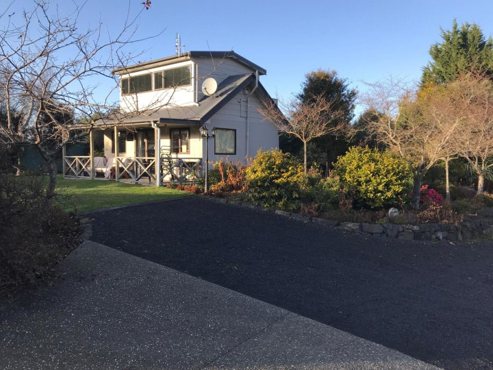 Pet Friendly Country Cottage - Dunedin