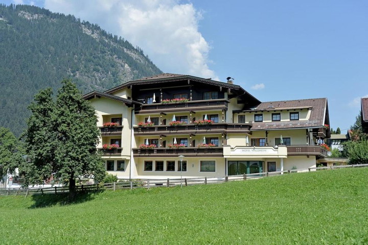 Hotel Waldheim Garni - Finkenberg