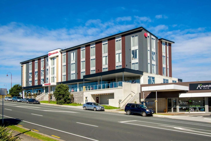 Ramada Suites By Wyndham Albany - Auckland