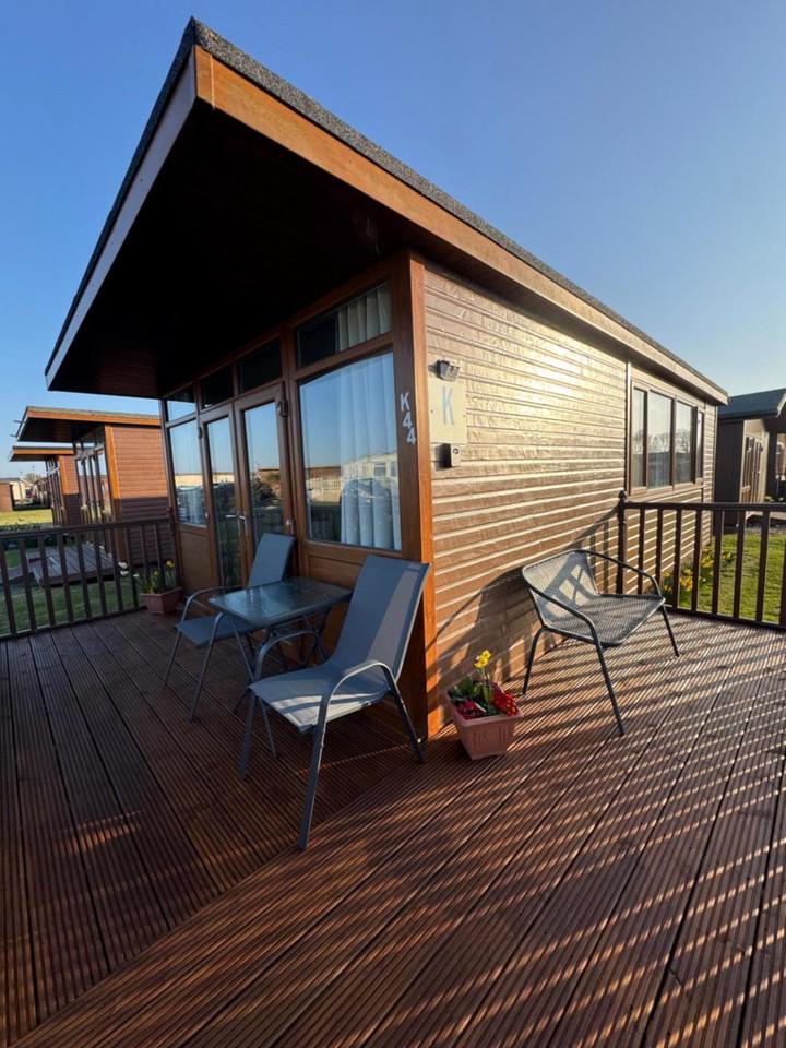 K44 Mablethorpe Chalet Park- Dog Friendly - Fast Wifi - Lincolnshire