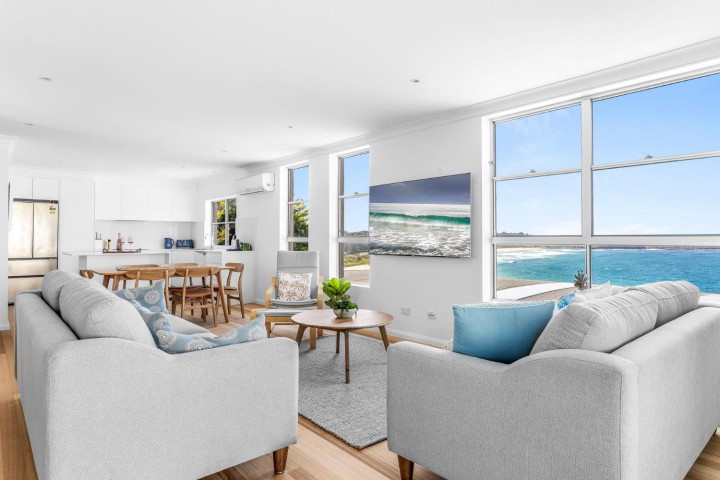 Breathtaking Beach Views In Kiama - Wollongong