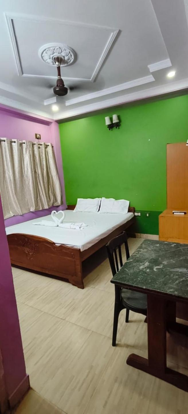 Sunflower Guest House - West Bengal