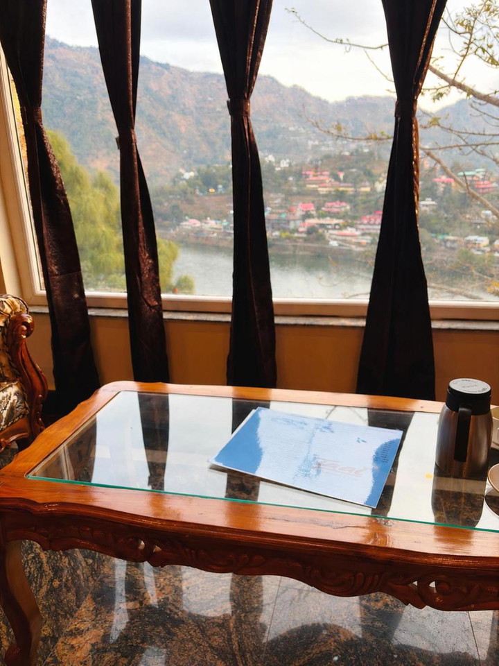 Arohana The Lakeview Wellness Retreat - Nainital