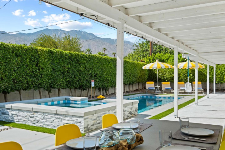 The Yellow Retreat - Cathedral City, CA