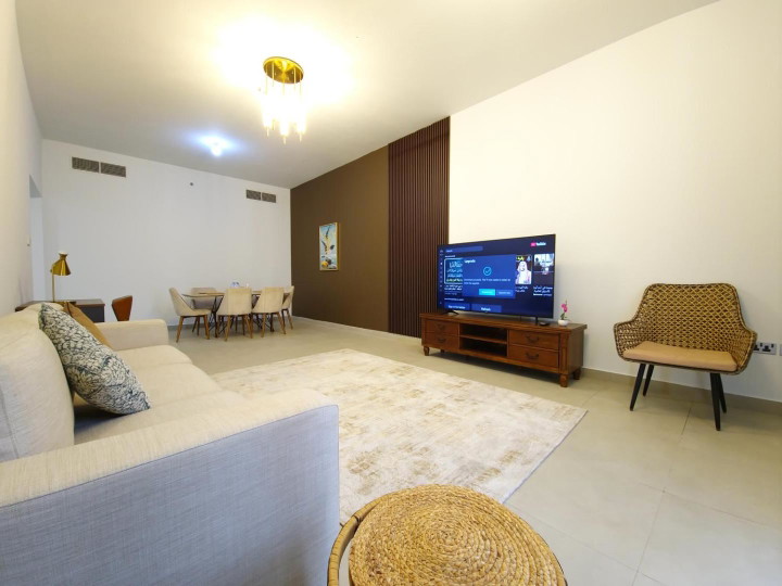 Harf-raw502 Large 2bhk Near Adnec - Abu Dhabi
