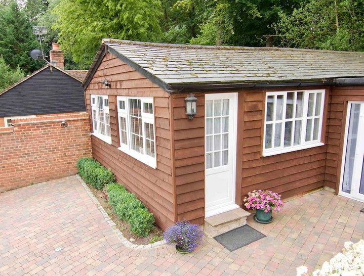 The Little Lodge House - Saint Albans