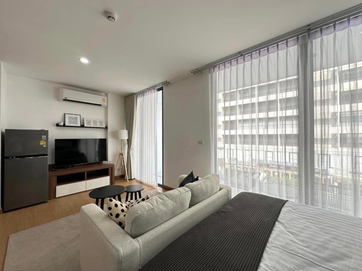 6th Avenue Sukhumvit Bkk 403 Bts Asoke Nana Mrt Sukhumvit - Bangkok