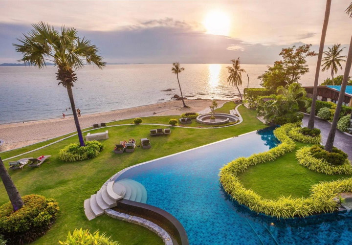 Luxurious Beachfront Pattaya - Pattaya