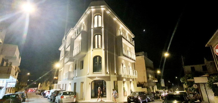 Solmaris Tropea City Center - Rooms & Suites - Private Parking - Tropea