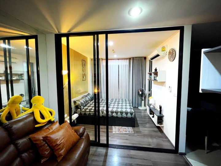Octopus Suite On Highrise, Skytrain, Fast Wifi And Ac - Bangkok