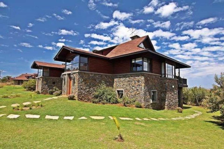 The Great Rift Valley Lodge & Golf Resort - Kenya
