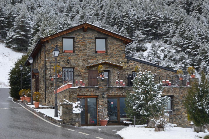 Hotel Parador De Canolich - Only Adults - Andorra la Vella