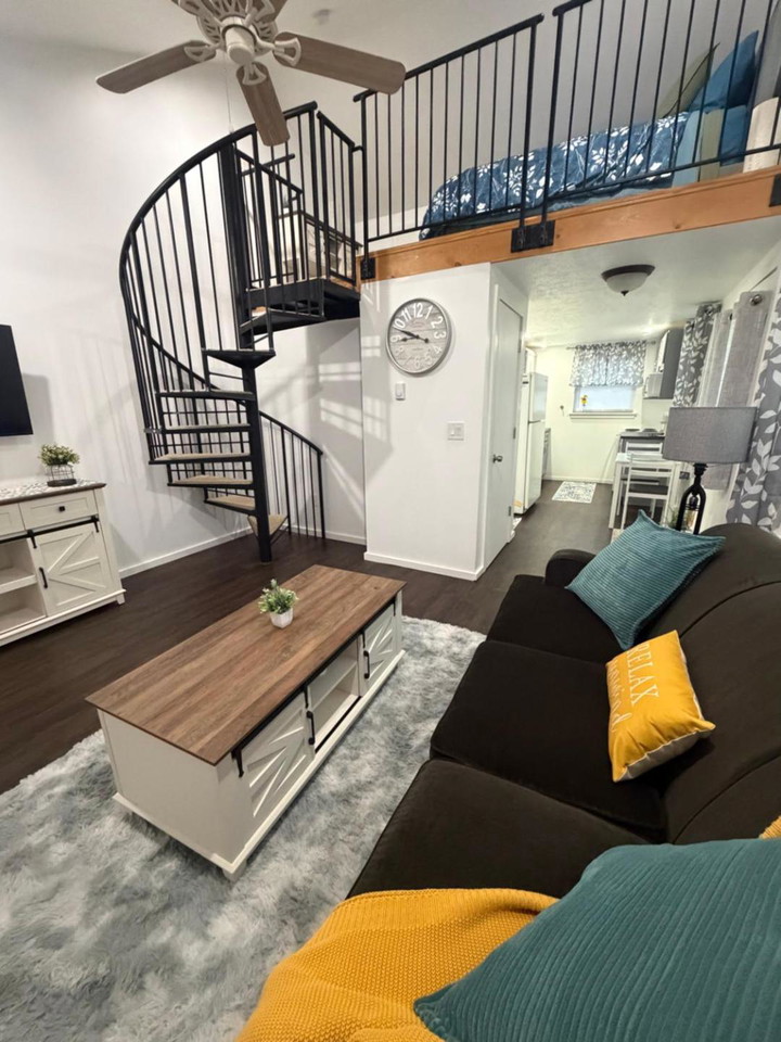 Cozy Creek Retreat - Edinboro, PA