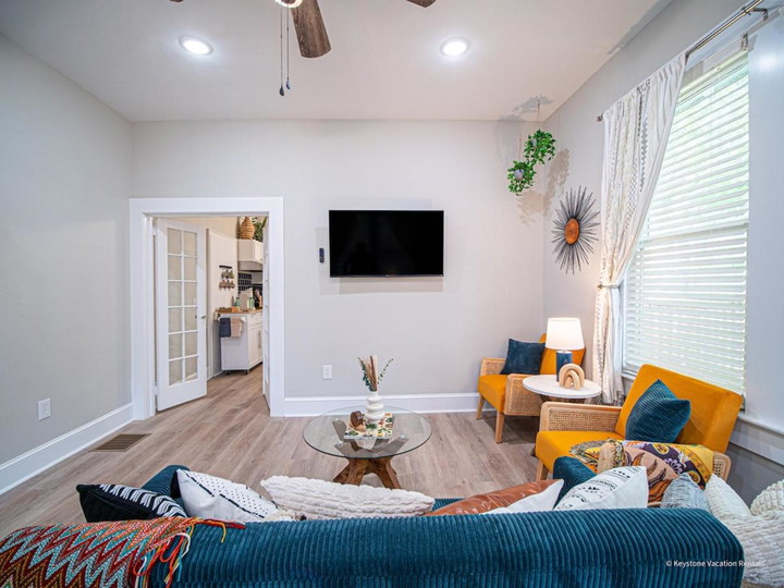 Lumiére Of Marietta Square - Kennesaw, GA