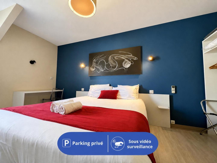 Brit Hotel Du Parc Niort Centre-parking Gratuit - Niort