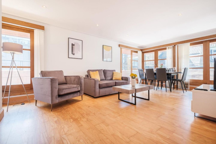 Bnbnova - 2br 2ba Penthouse With Terrace - Heart Of Holborn - London