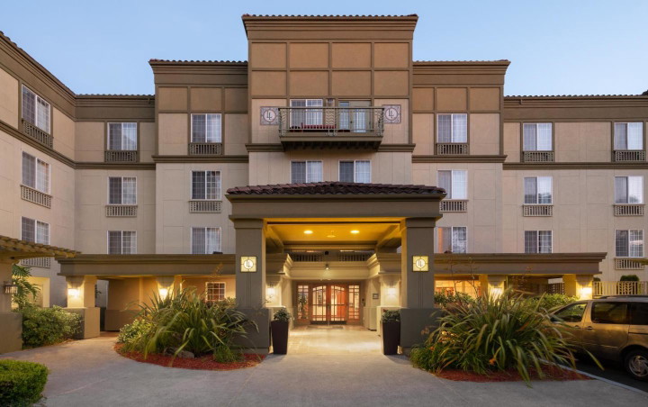 Larkspur Landing Extended Stay Suites Sunnyvale - Mountain View, CA