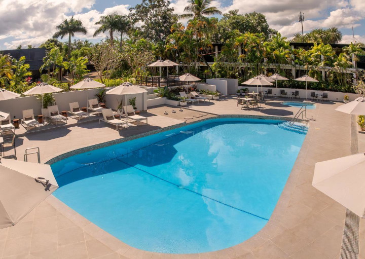 Tanoa International Hotel - Nadi