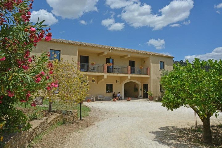 Il Casale Delle Rose - Sicily