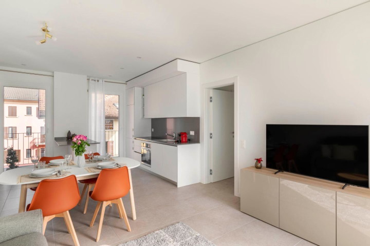 Magic Deluxe Suites - Free Parking - Canton of Ticino