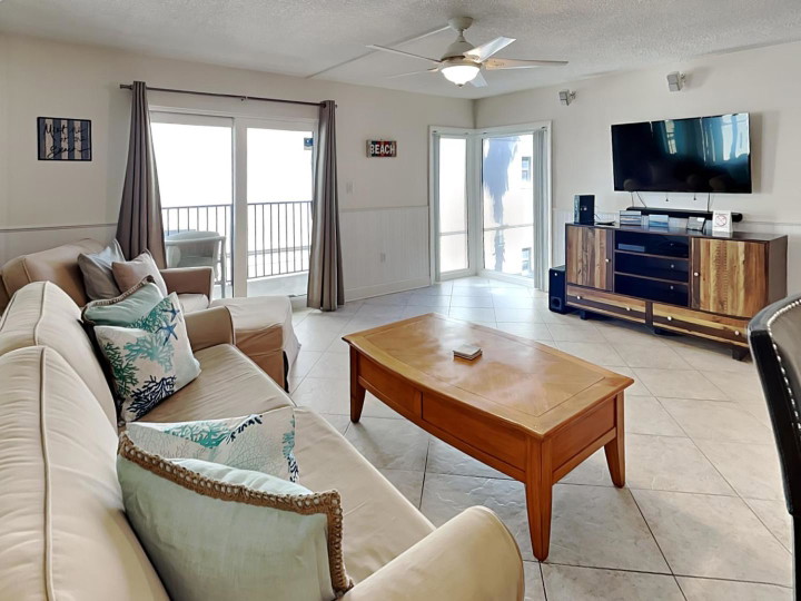 Beachcomber 301 - Neptune Beach, FL