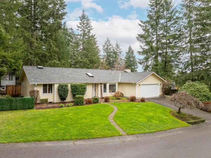 Large Family-friendly Home On Nw Side - Dogs Ok - Olympia, WA