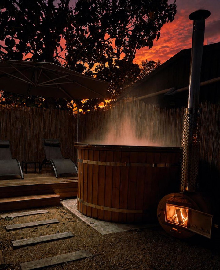 Willow's Gardens Couples Retreat With Woodfire Hottub - Stanthorpe