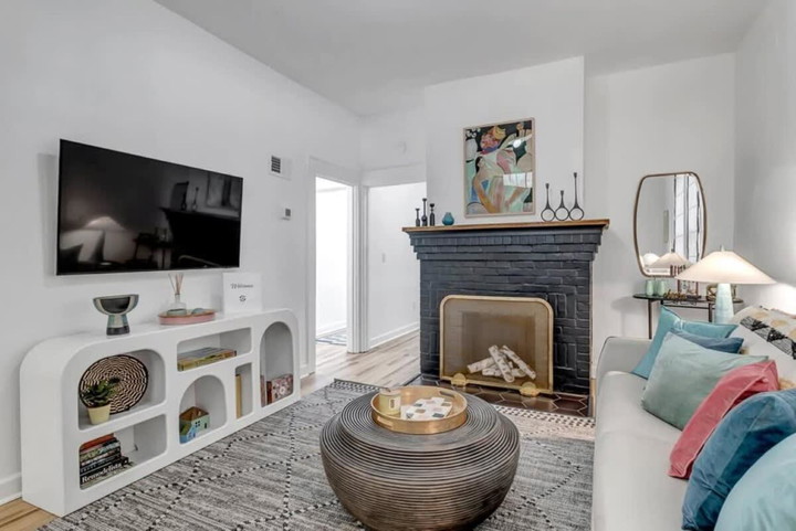 Fourth House - Eclectic And Fun 1br In Spr - Florida