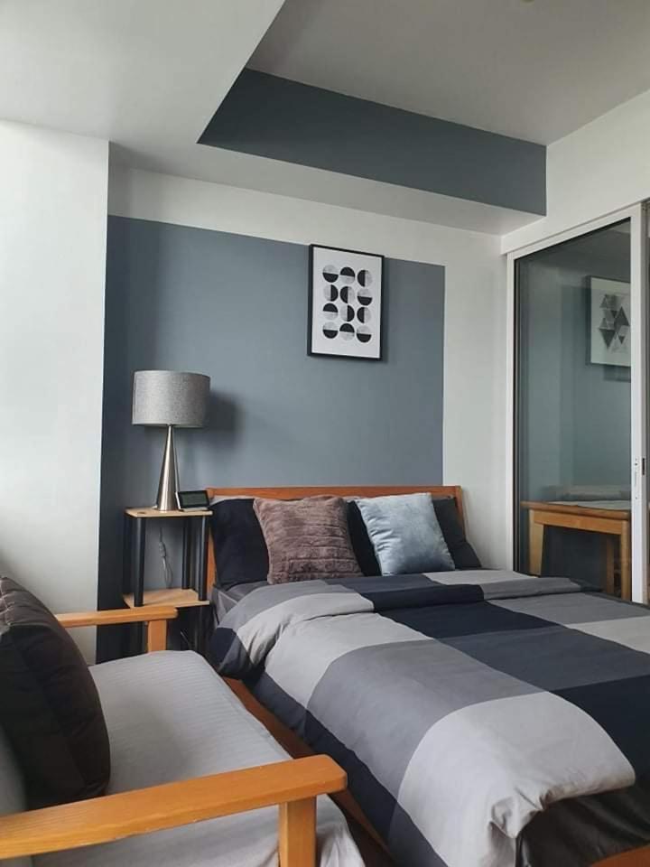 Azure Staycation By Lilli - Taguig