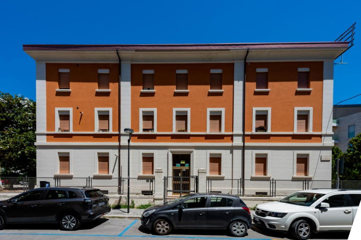 Guesthost - Modern Flat X4 Pescara Center - Pescara
