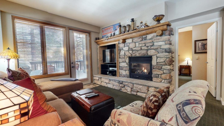 Mammoth Green #111 Condo - Mammoth Mountain, CA