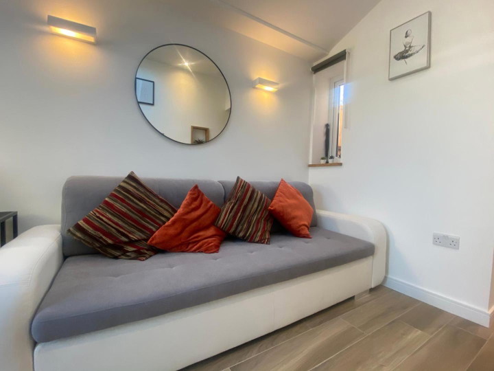 Lovely And Modern Studio Apartment. - Barnet