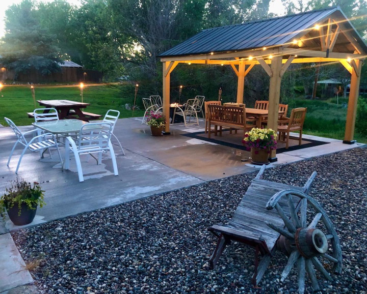 Thermopolis Top Rated, Families, Pool Passes, One Minute To The Hot Springs, Location Perfect & Amenity Rich, Pup Friendly, Discover An Exceptional Wyoming Stay, Thermopolis River Walk Home At Hot Springs State Park, 'Where Families And Fisherman Stay' - Thermopolis, WY