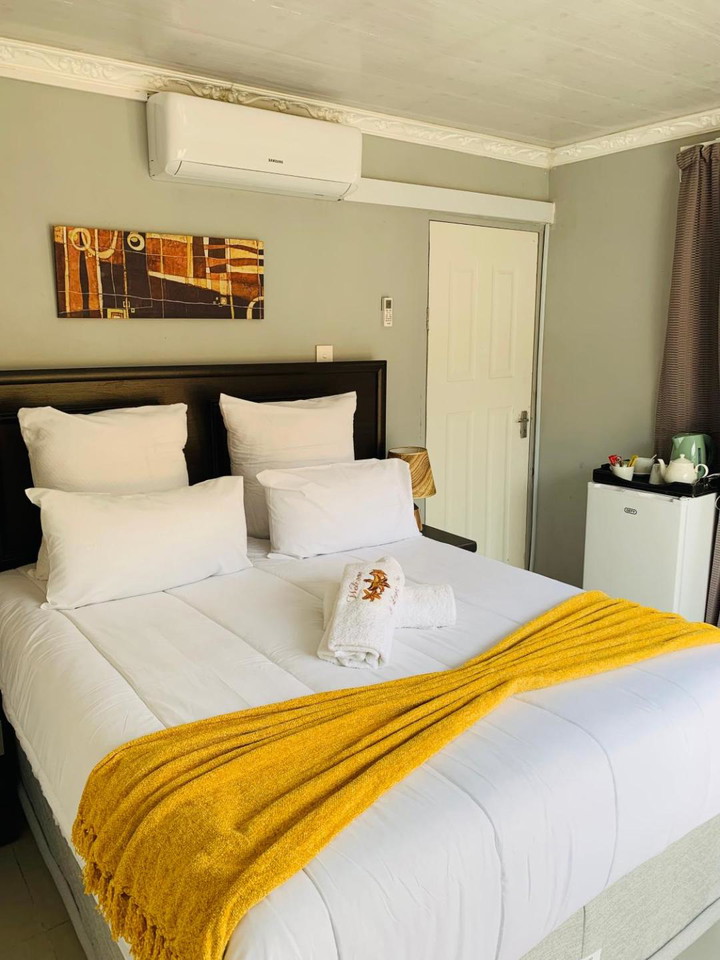 Lingas Inn - Richards Bay