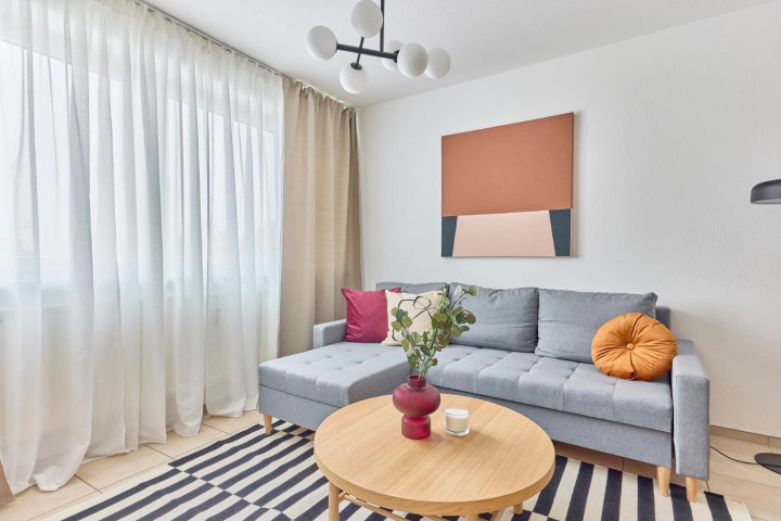 Rosalia -Zentrumsnahe Wohnung Mit Balkon & Parkplatz, Ideal Für Familien & Geschäftsreisende - Kaiserslautern