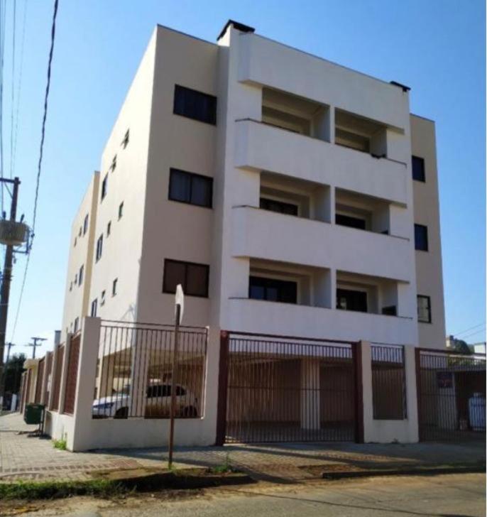 Ed Louise Apts De 2 Quartos - Chapecó