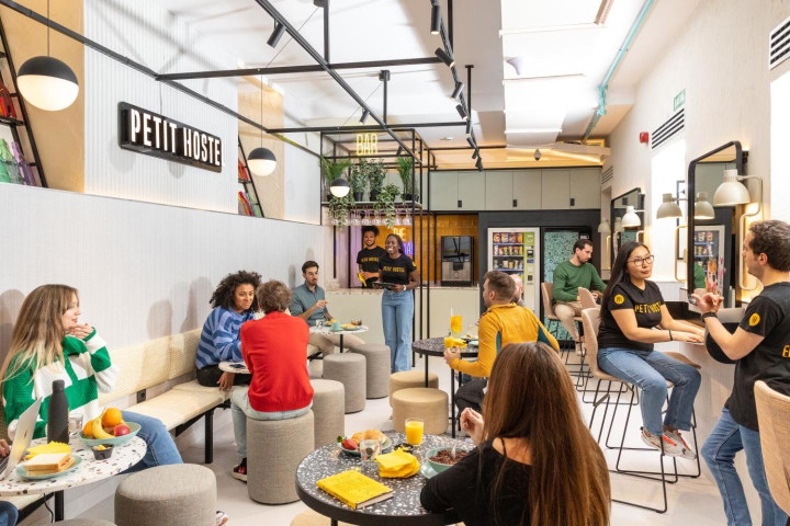 Petit Hostel Palacio Real - Leganés
