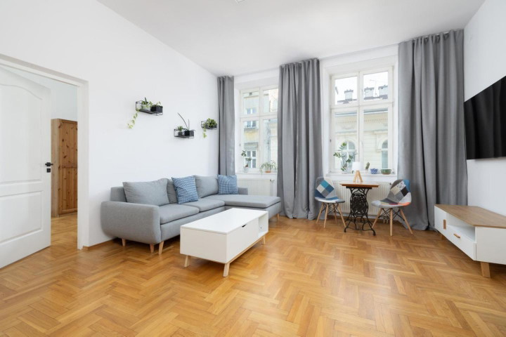 Ashen Glow - 1br For 4 - City Center - Cracovia