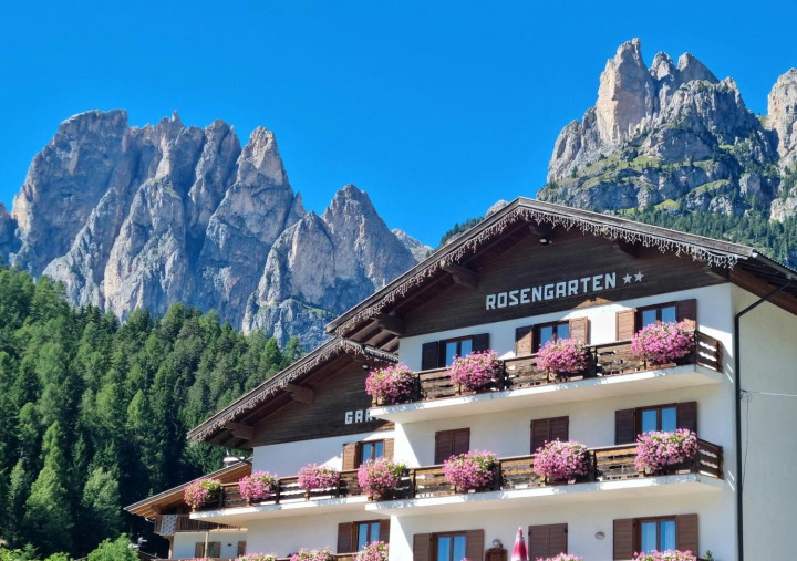 Hotel Garnì Rosengarten - Pozza di Fassa
