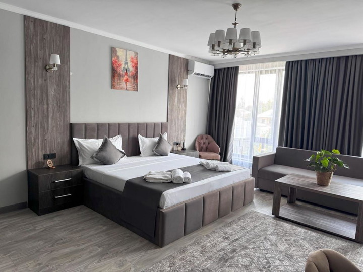 Kausar Hotel - Bishkek