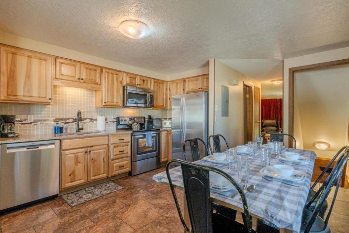 The Trailhead Townhouse - West Yellowstone, MT
