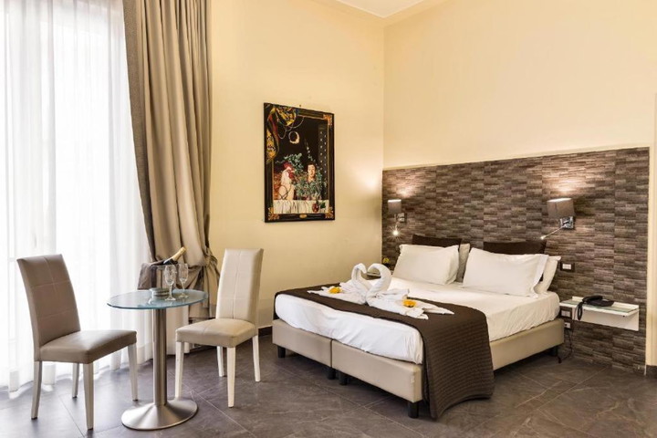 Boutique Hotel Piazza Carità - Casoria