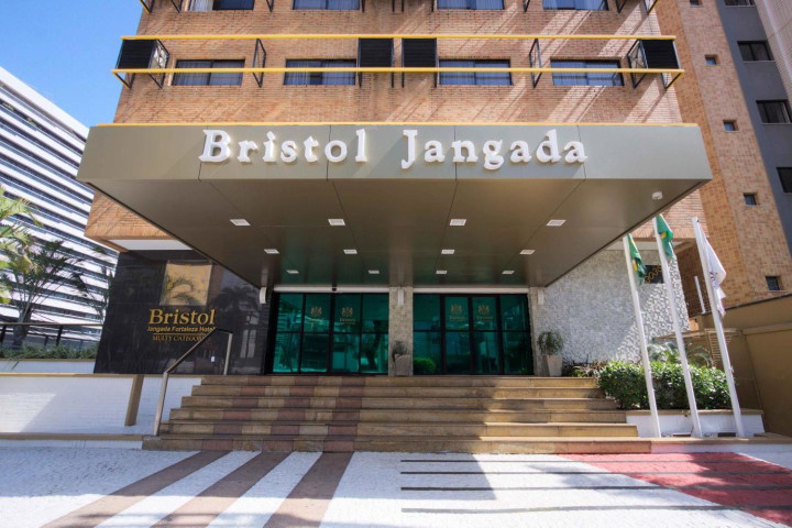 Bristol Jangada Fortaleza Meirelles - Ceará
