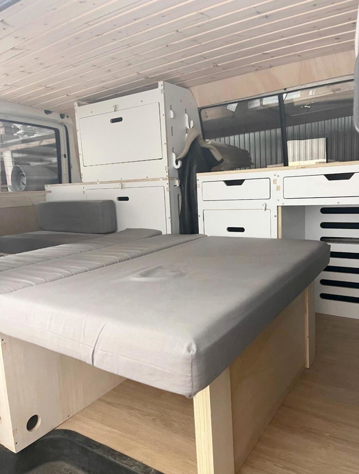 Vintage Camper Van Flamenco Blanco -